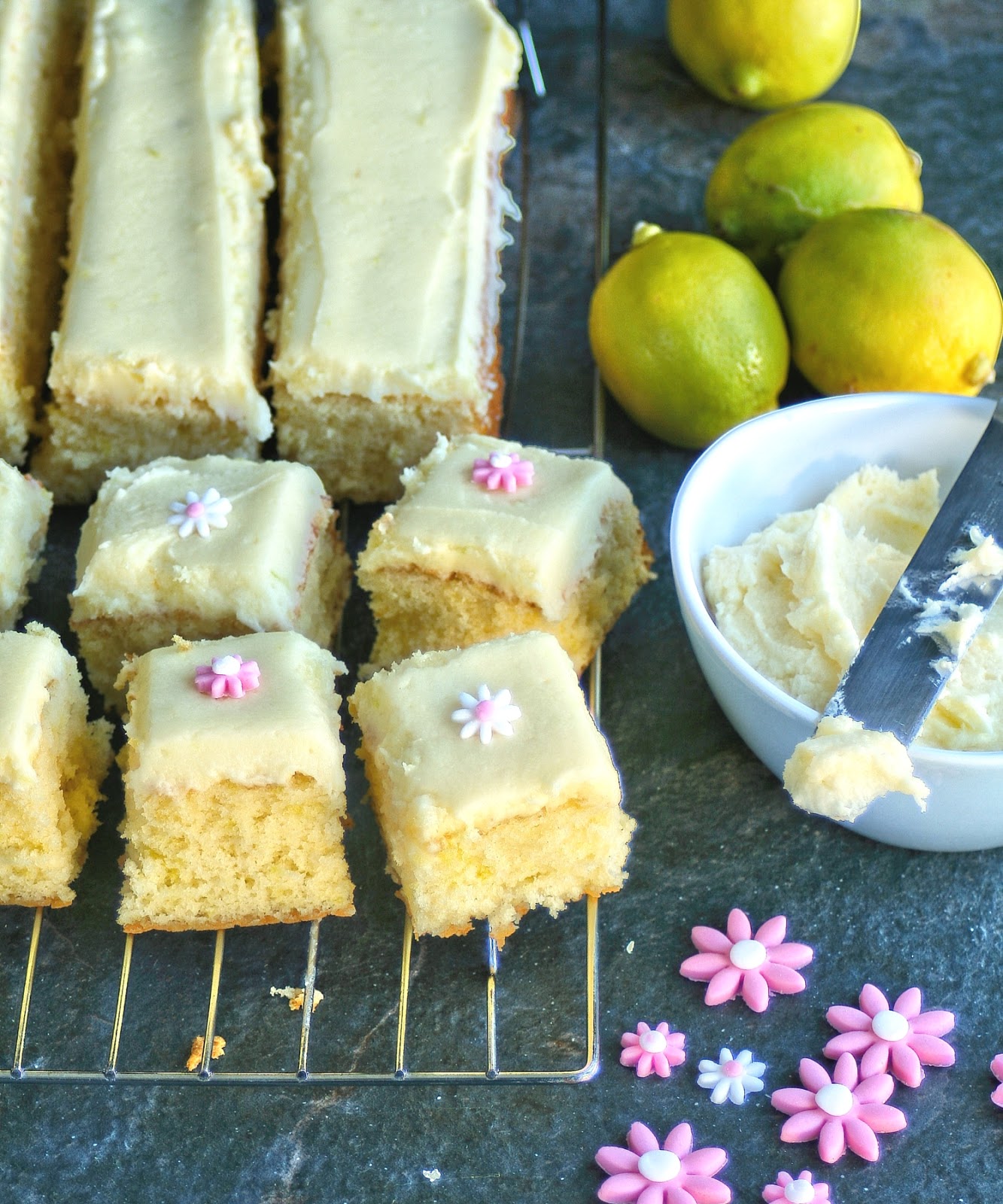The lightest lemon squares (with video) – Cupcakes & Couscous