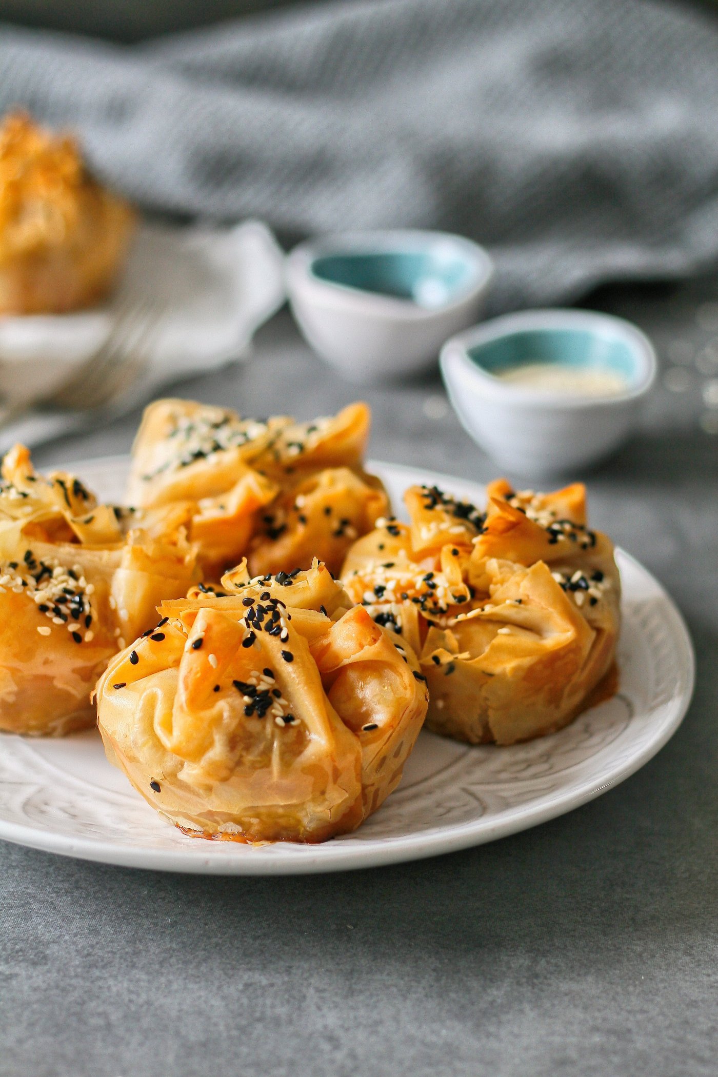 Mini roasted veggie phyllo parcels – Cupcakes & Couscous