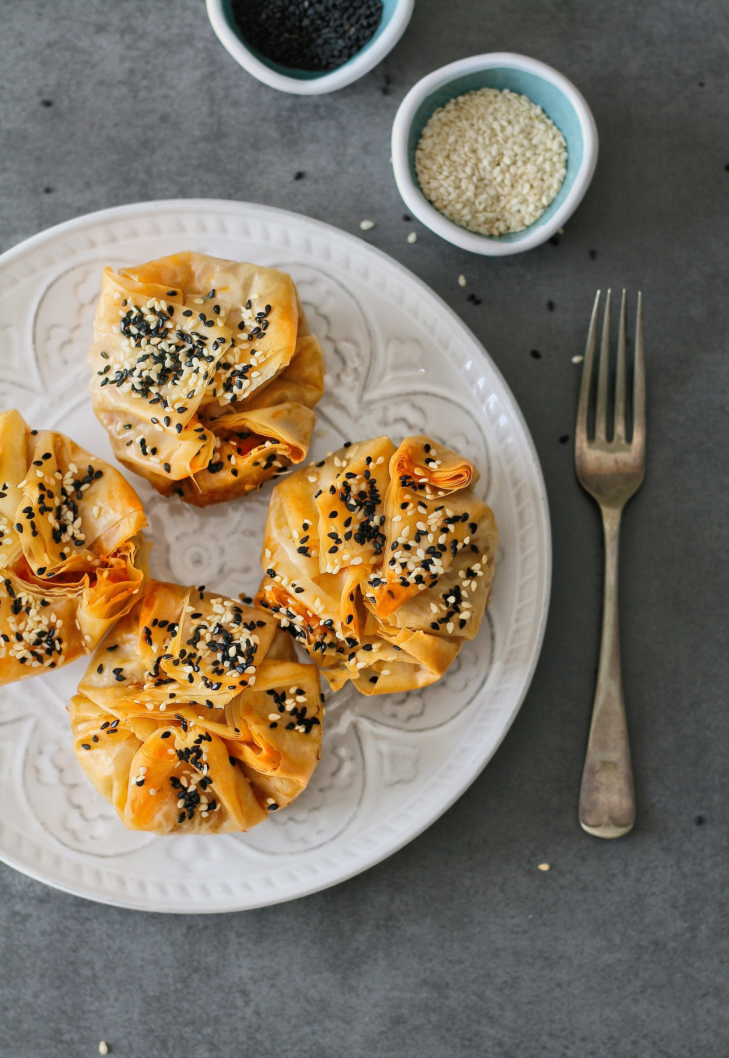 Mini roasted veggie phyllo parcels – Cupcakes & Couscous