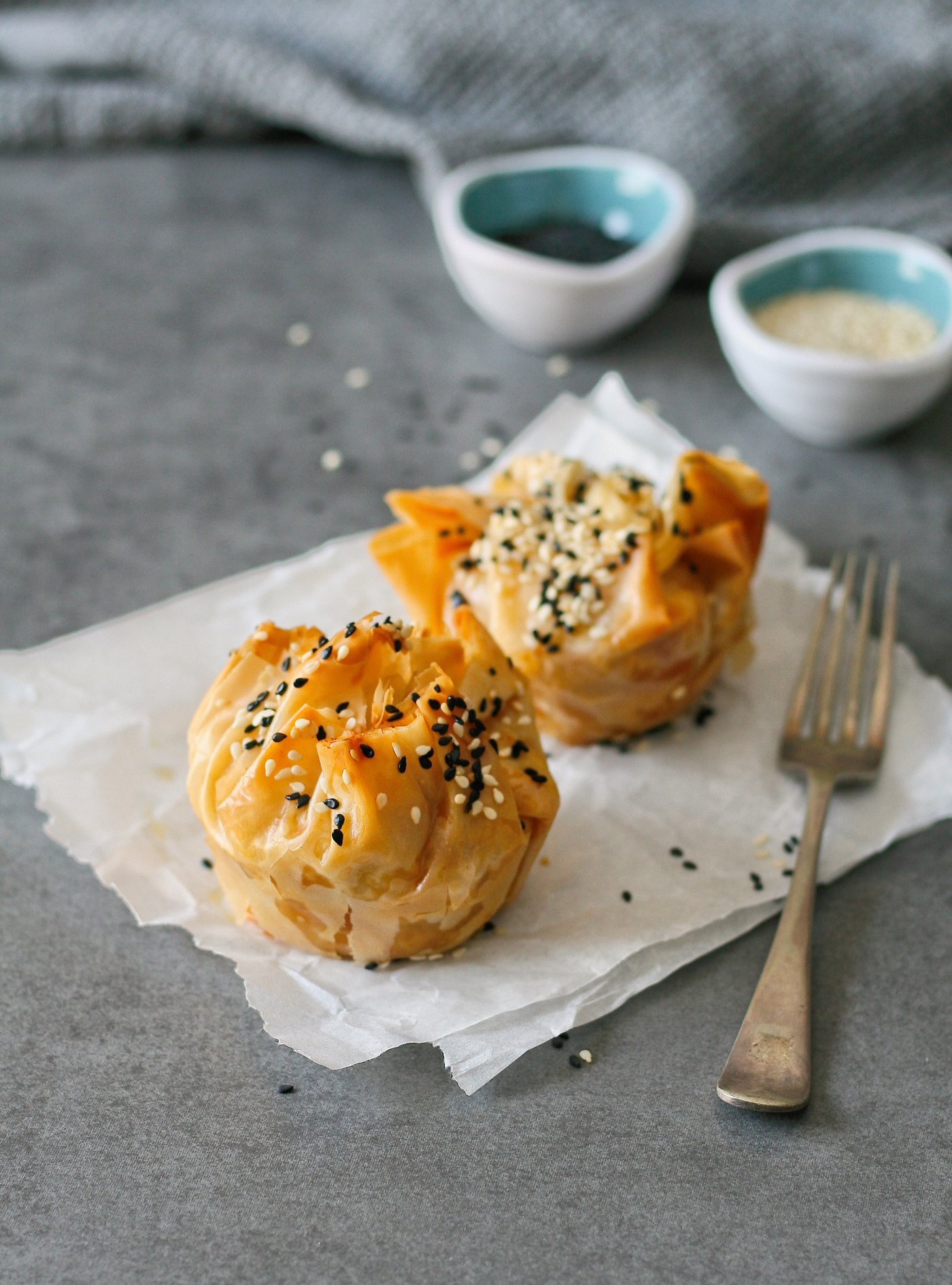 Mini roasted veggie phyllo parcels – Cupcakes & Couscous