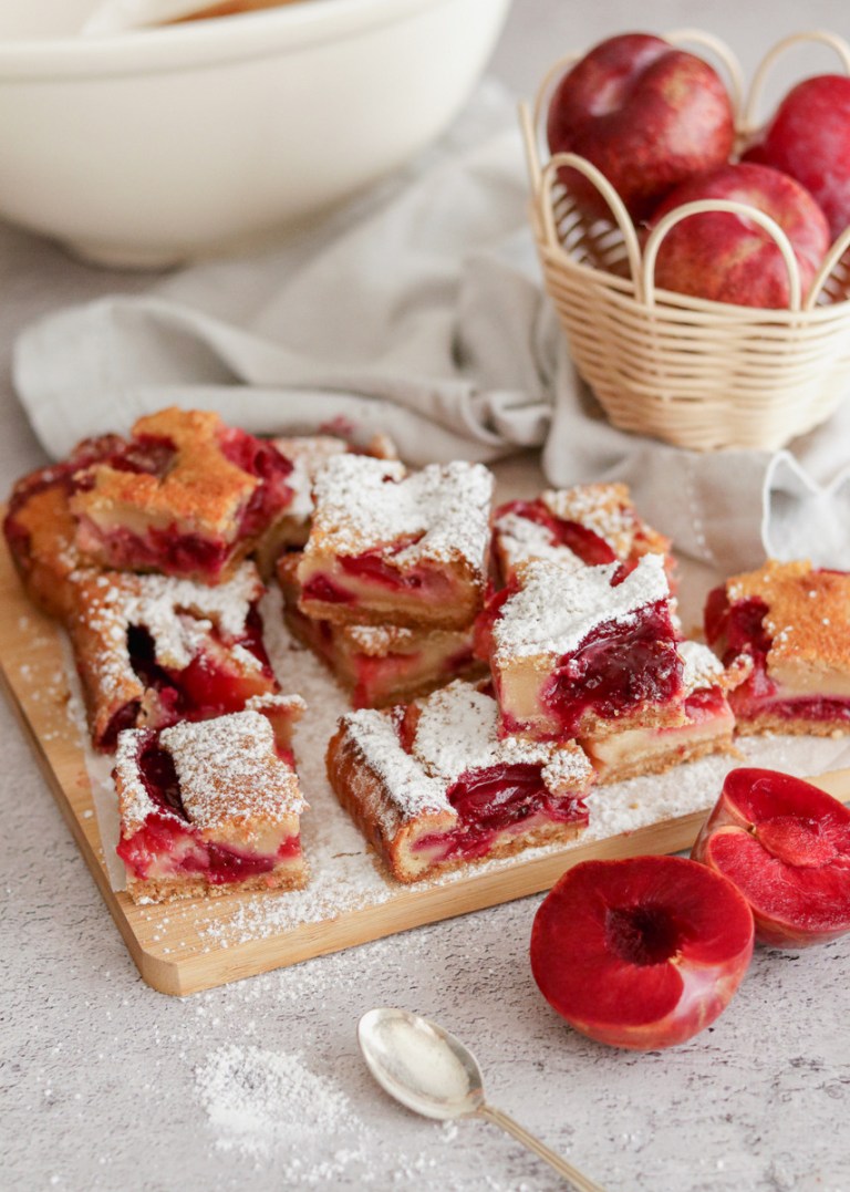 Plum squares – Cupcakes & Couscous